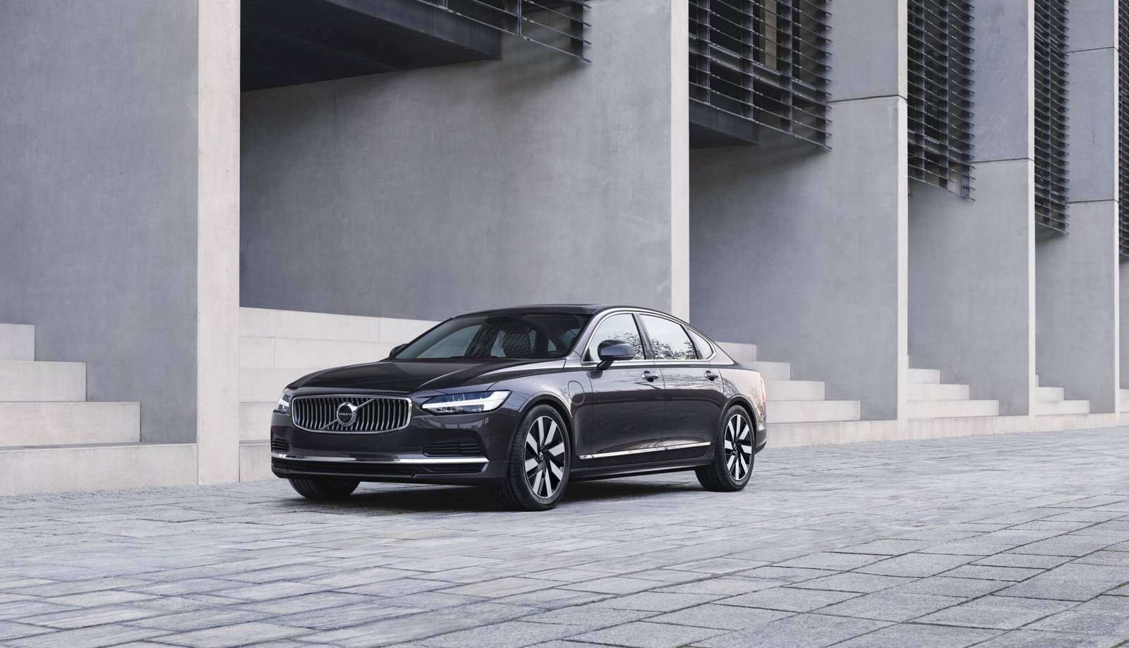Volvo S90, la mejor versión del sedán híbrido premium - Cronica del Motor